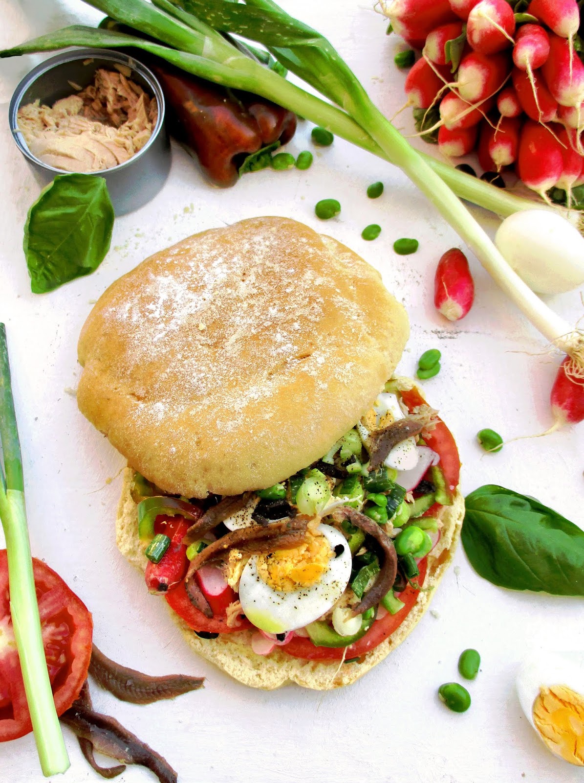 Lou Pan Bagnat - La Femme à Tête de Chou