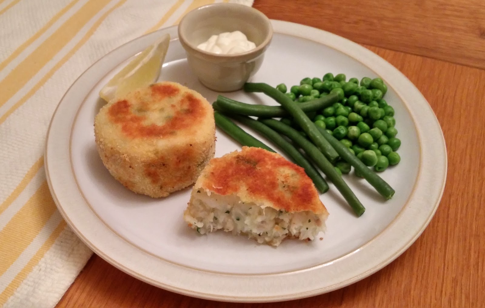 Feeding Us Four: CLASSIC FISH CAKES