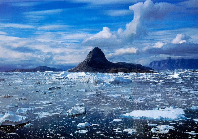 Imperial Dreams: Remembering Tom Cade