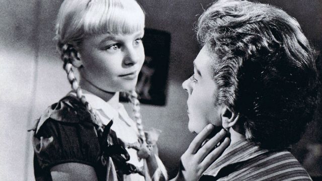 Resenha: Menina Má – William March