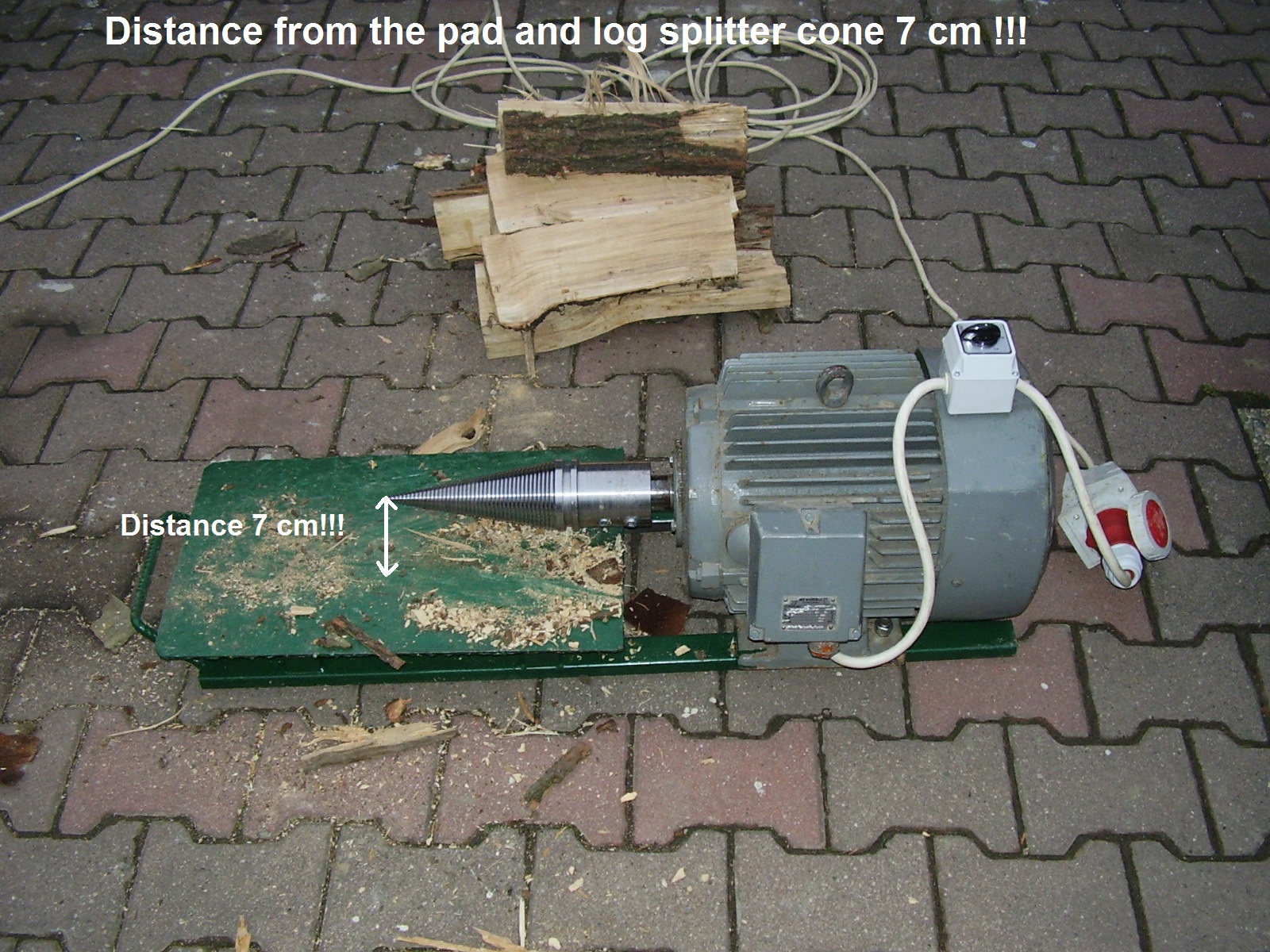 Log horse with chainsaw holder Drill Grape Electric Grape Crusher Log ...
