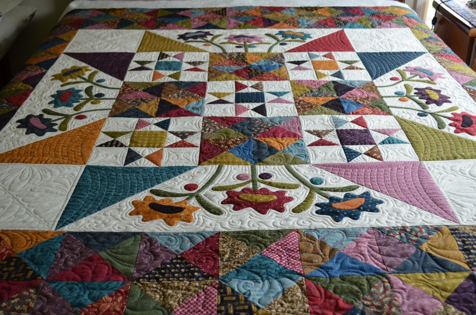 Little House Creations: Custom Quilts