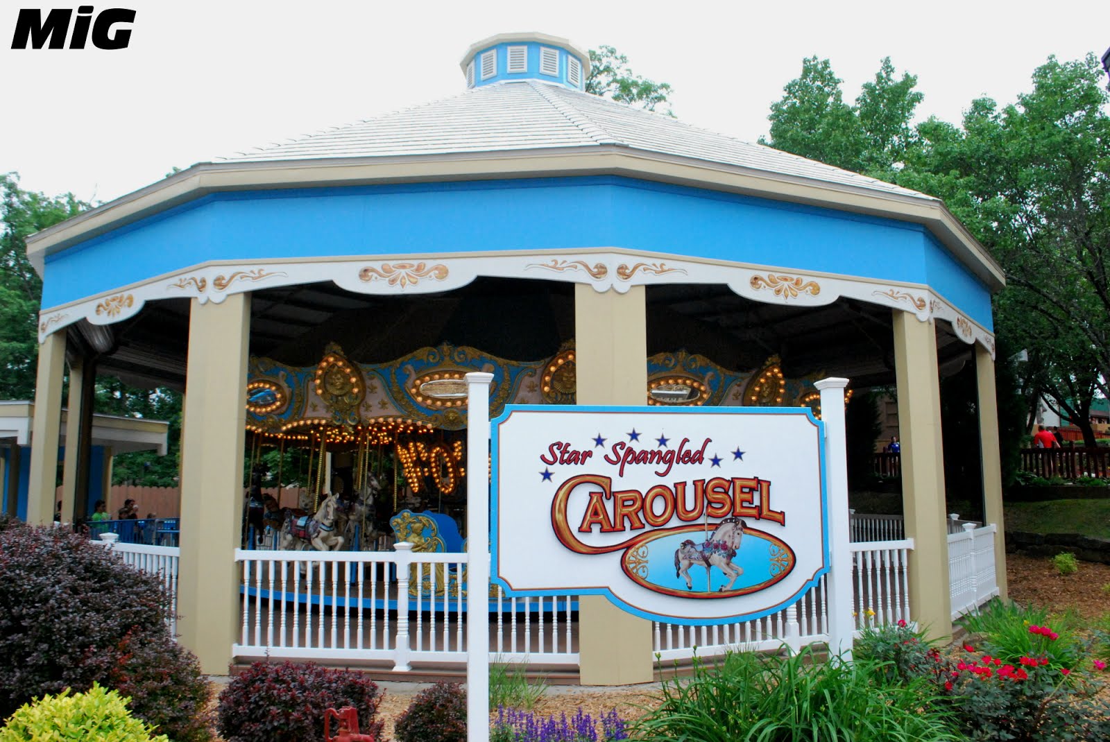 MidwestInfoGuide: Holiday World