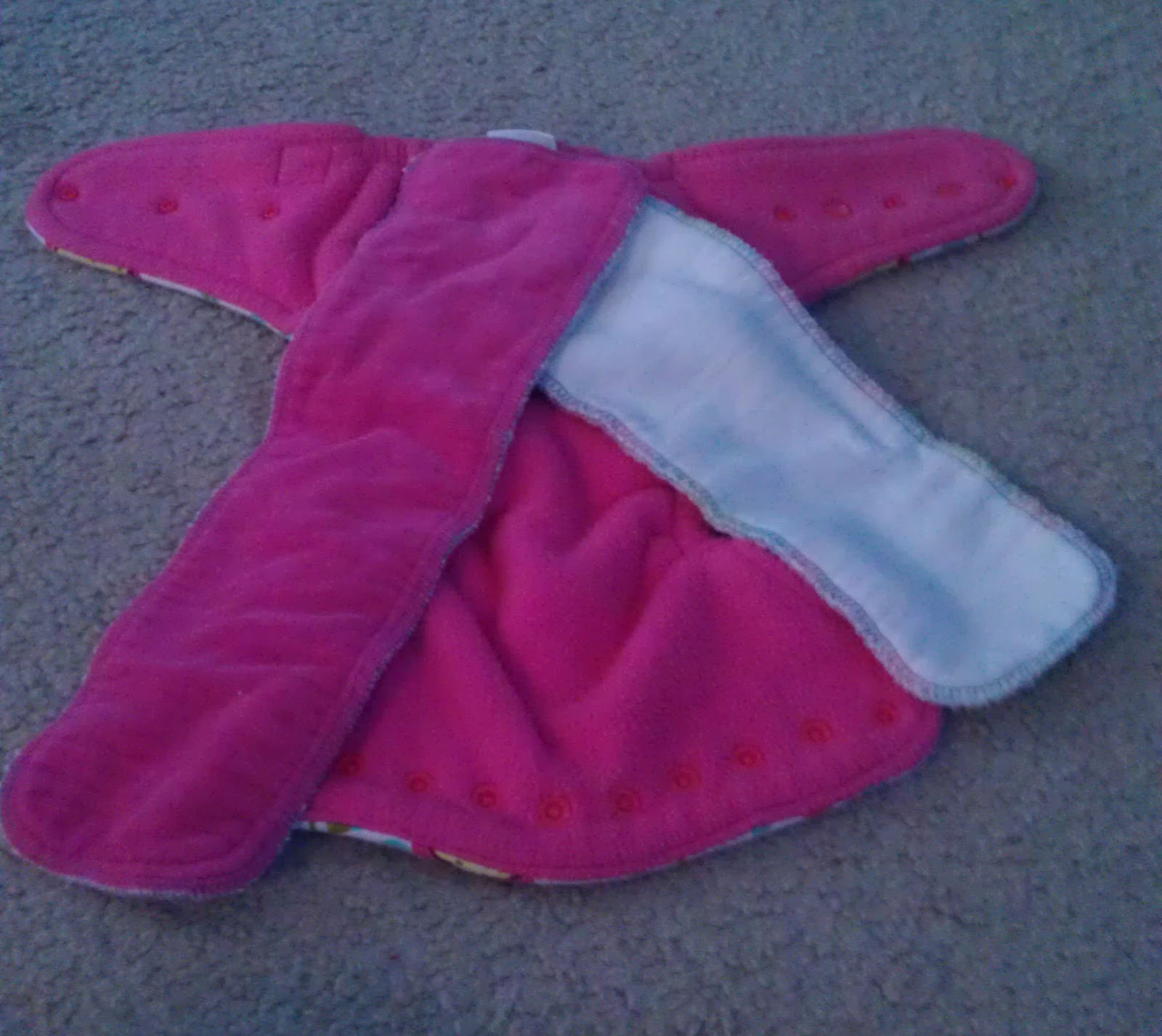 Stay At Home Cloth Diapering Mama: The Diaper Addict Hybrid AI2 - Review