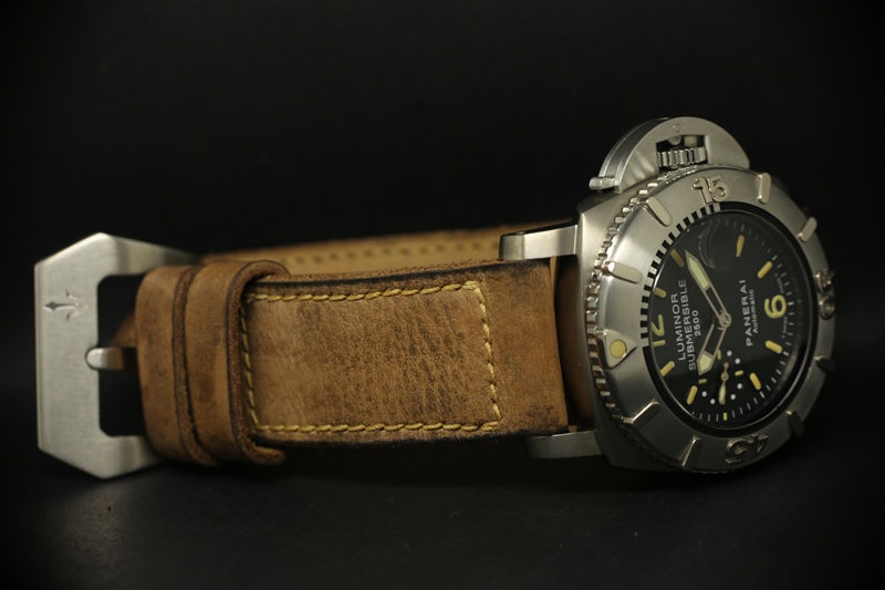 okewatch: [SOLD] Panerai pam 194 Luminor Submersible 2500M Limited 1000 ...