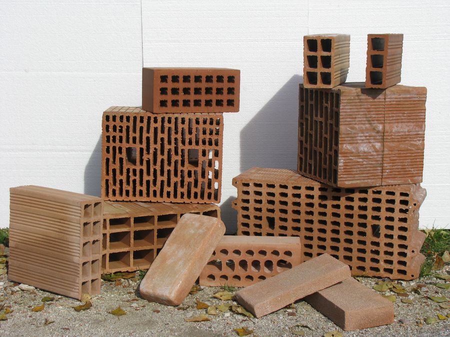 I MATERIALI CERAMICI