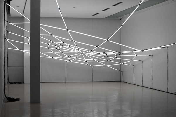 Geek Art Gallery: Electronic Art: Neon Tube Installation