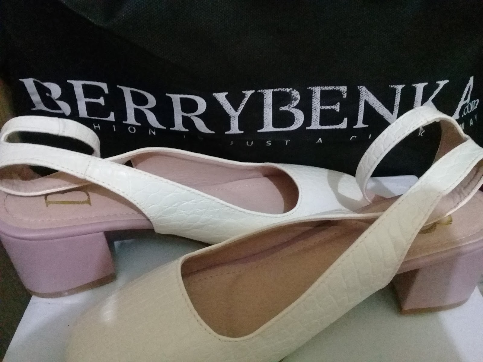 [REVIEW] Belanja Online di BERRYBENKA.COM