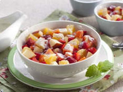 Salada light de frutas secas com iogurte - Culinária diet e light