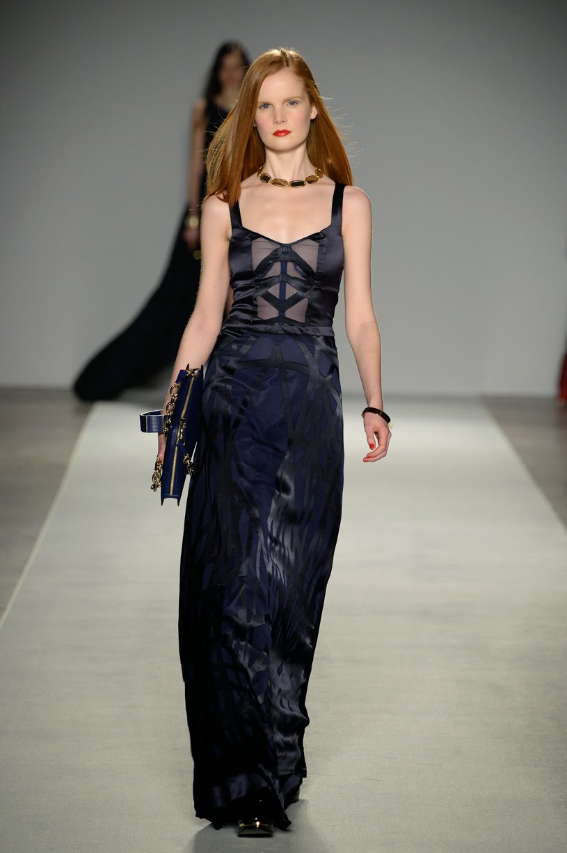 'FIGURE' OUT THE FASHION TREND: Étienne Aigner