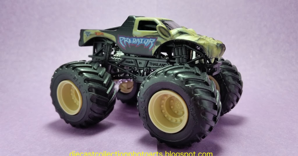 Monster Jam Predator Bone Busters Collection by Hot Wheels