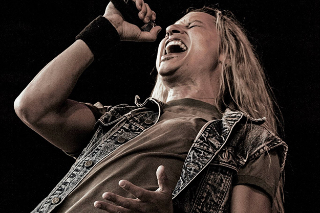 Namastê: Enciclopédia do Rock - Moxy