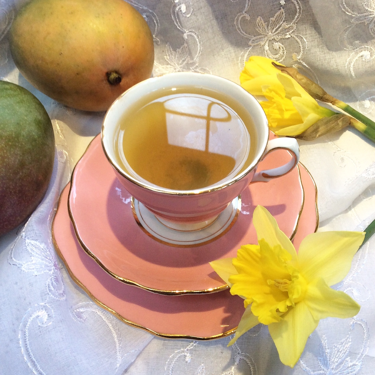 Chez Maximka: The True Tea Club