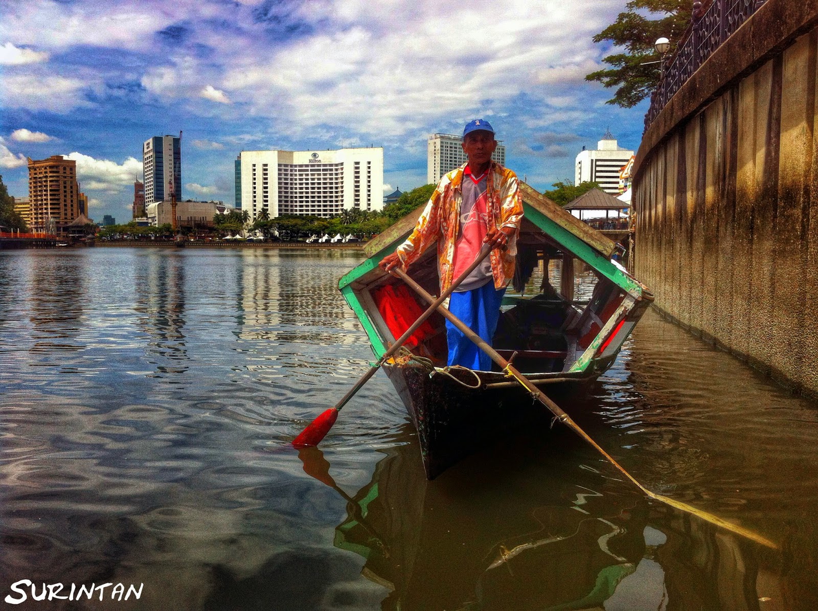 iPhone 4: Kuching Waterfront, Kuching, Sarawak Trip | Surintan iPhone ...