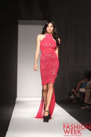 Philippine Fashion Week Spring/Summer 2012 - Sony Luxewear feat. Pablo ...