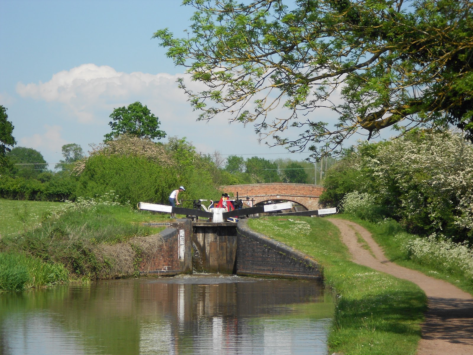 Andys Triumph TR7 and Narrowboat Centurion Blog: Canal Cruising ...