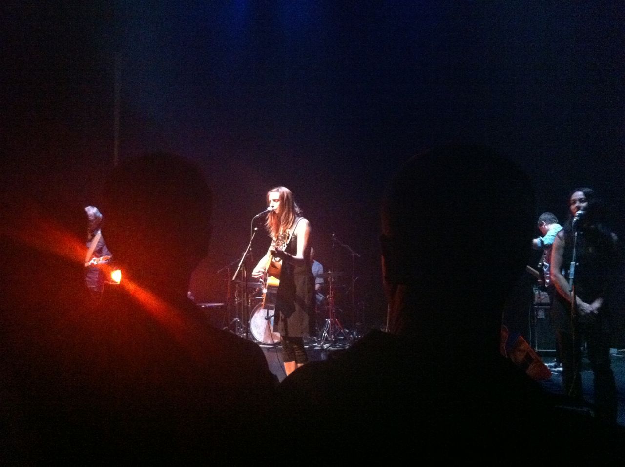 earth language: Independence in Canada