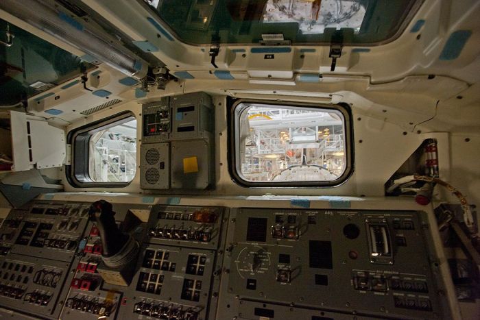 Astro Ufologia: Dentro dos ônibus espaciais - Inside of space shuttle