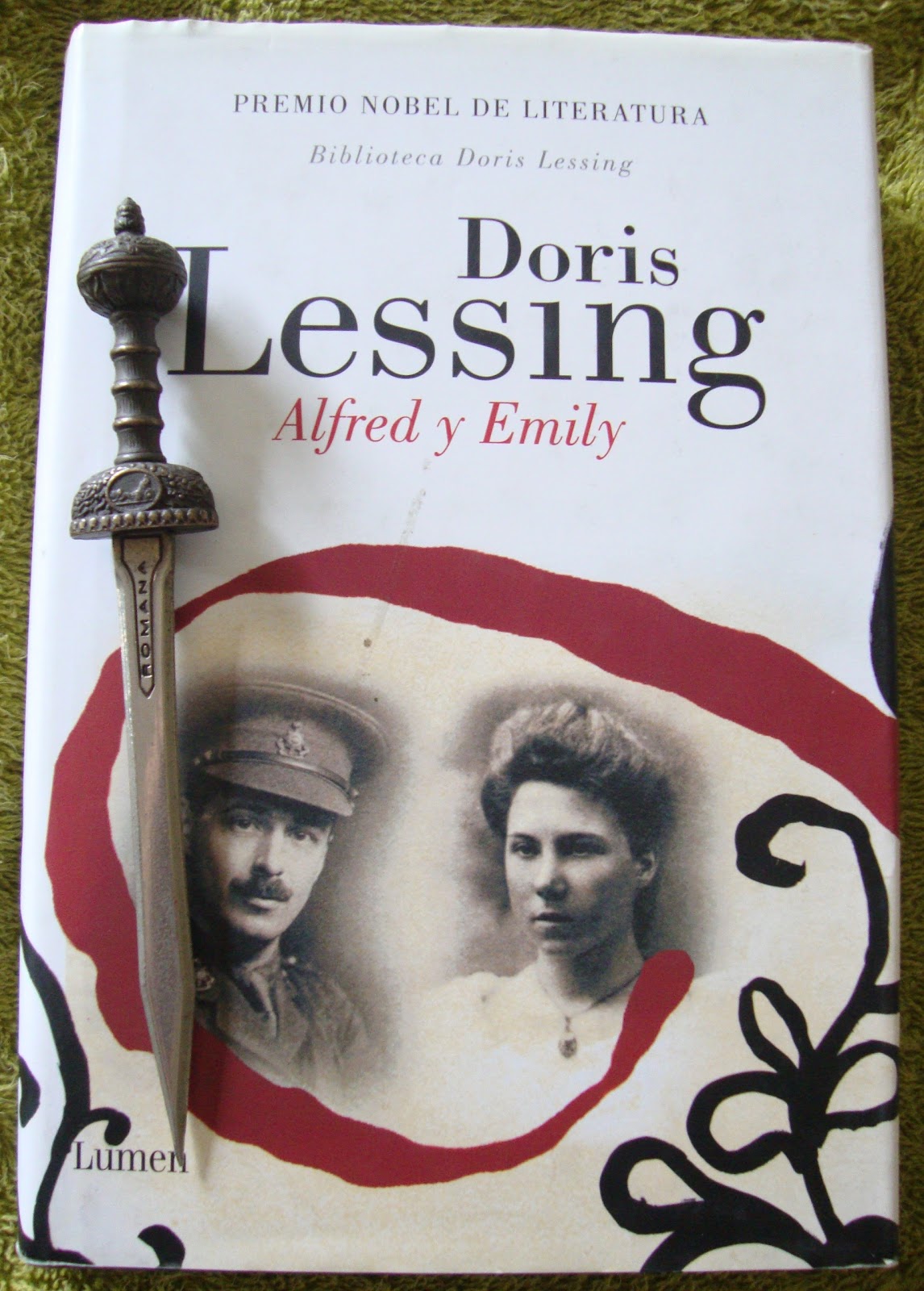 Libros de Olethros: ALFRED Y EMILY. Doris Lessing