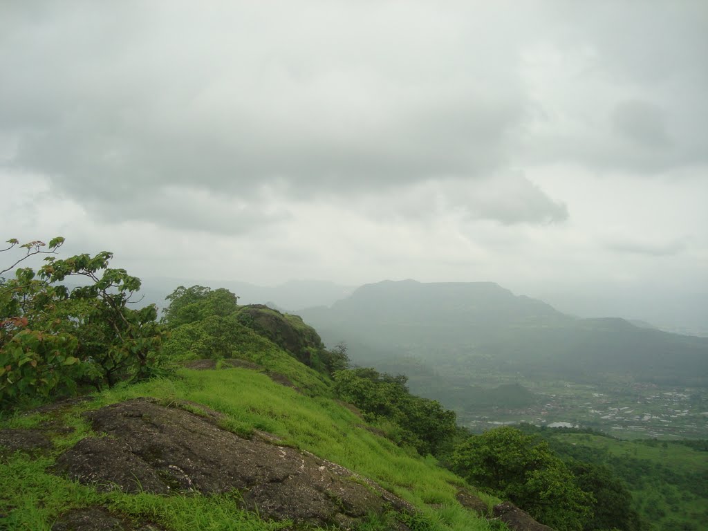 Trekking In Maharashtra: Songiri Fort a.k.a Palasdari Fort (किल्ले ...