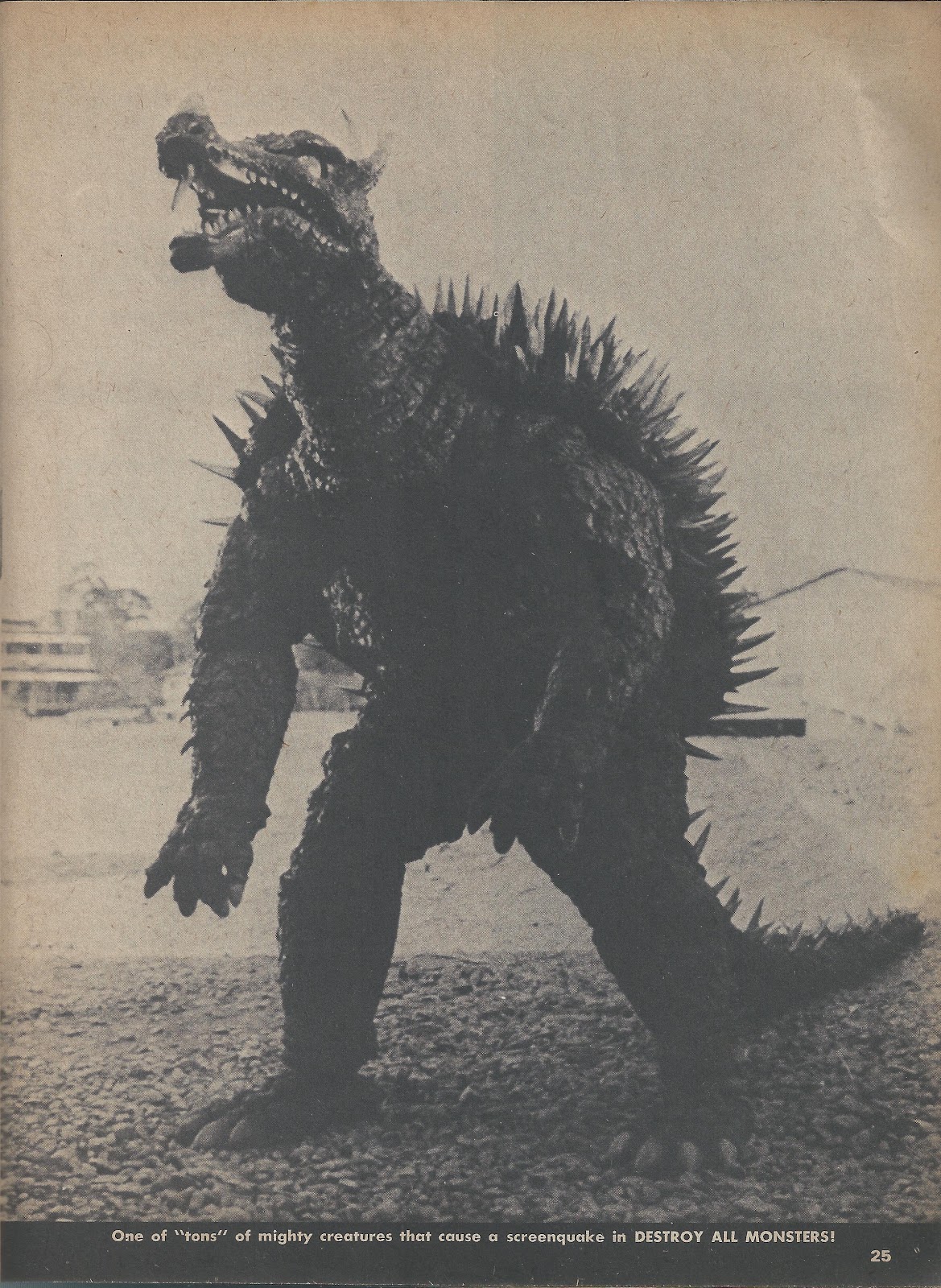 the sphinx: Famous Monsters #64 - DESTROY ALL MONSTERS article (1970)