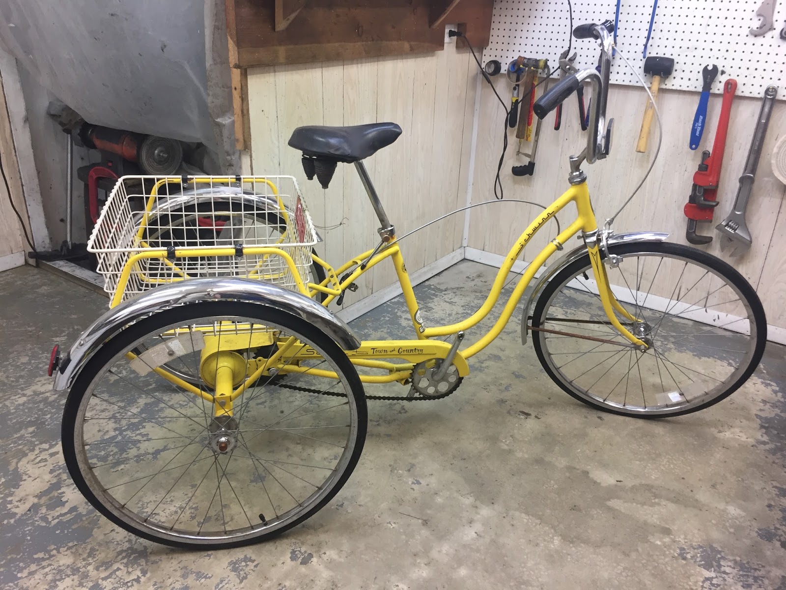 John's Bicycle Restorations: Joel's 1976 Schwinn Tri-Wheeler ...