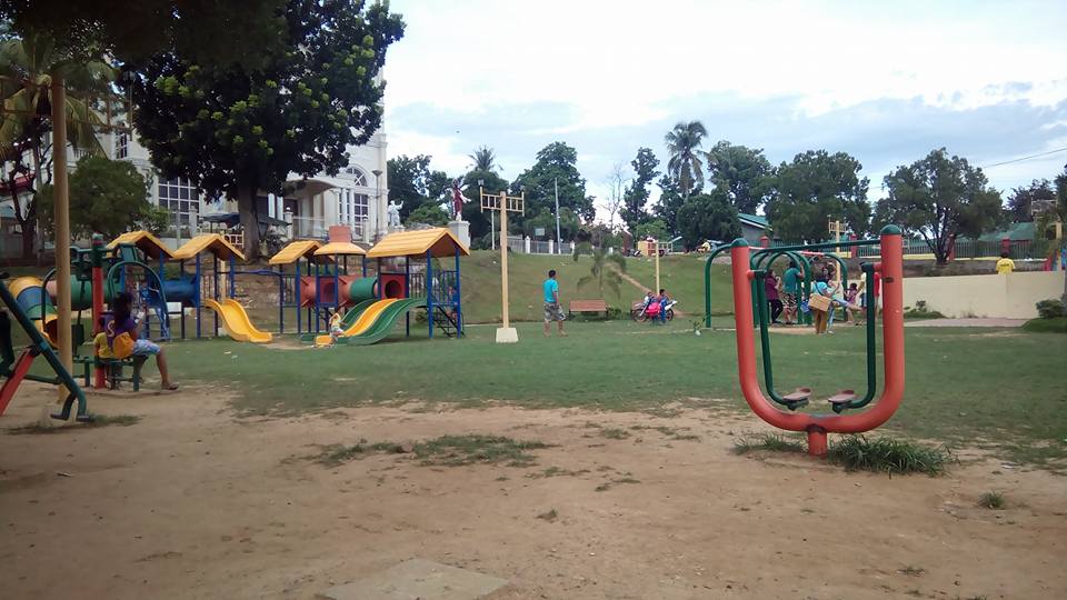 Ocean Breeze Iloilo City And Province Plazas Town Squares And Public Parks