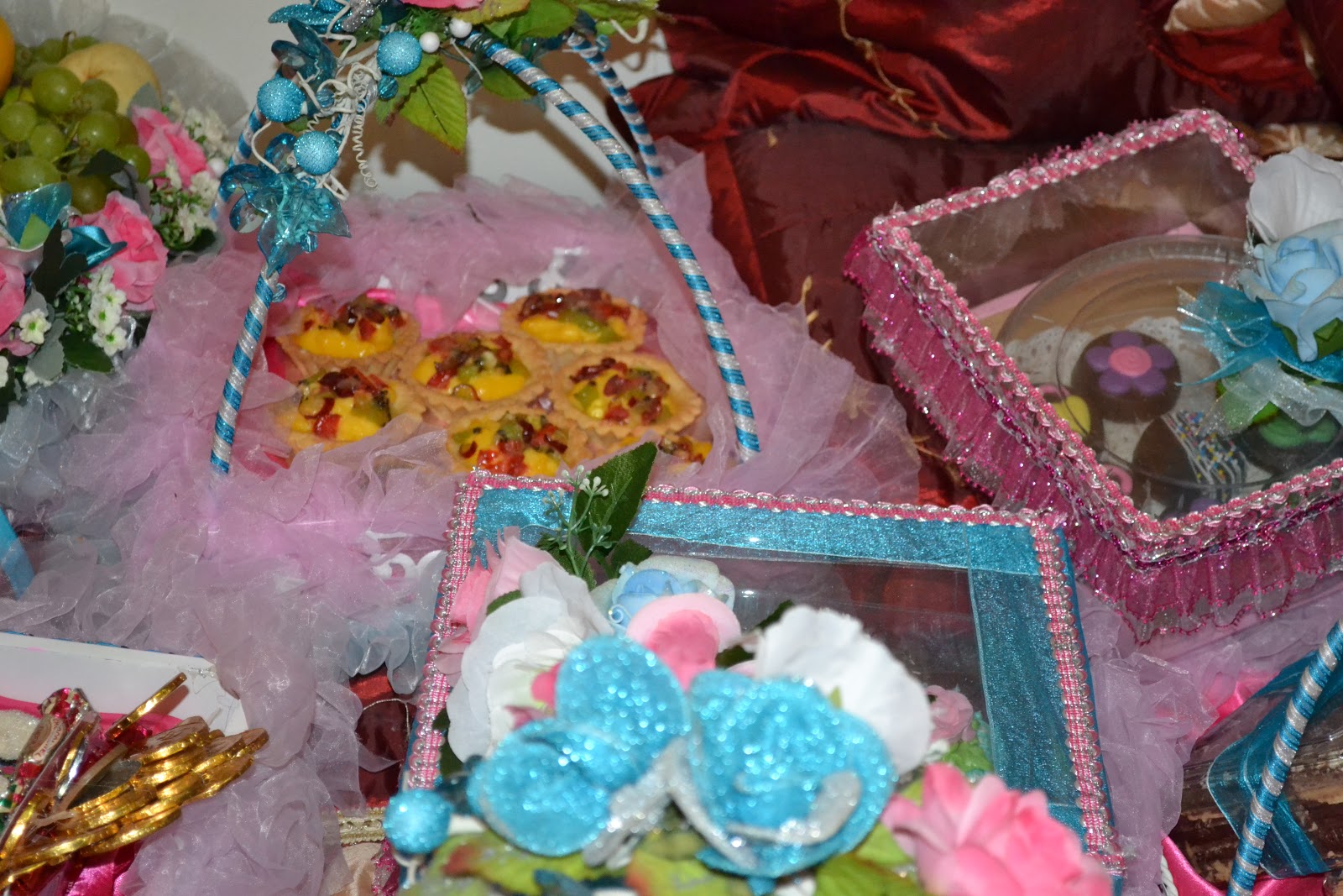 BRIDAL KAMI: Hantaran Tunang (manisan)