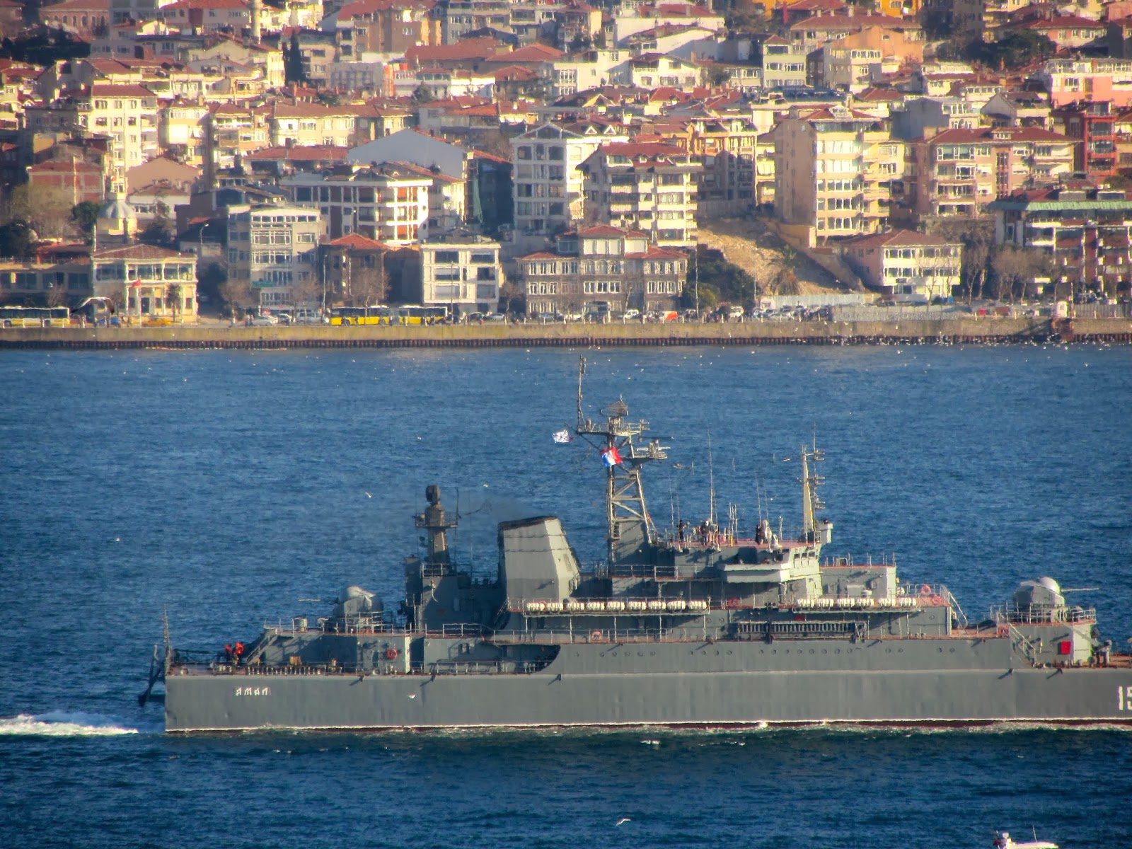 WARSHIPS ON THE BOSPHORUS: 156 YAMAL- RUSSIAN ROPUCHA CLASS AMPHIBEIOUS ...