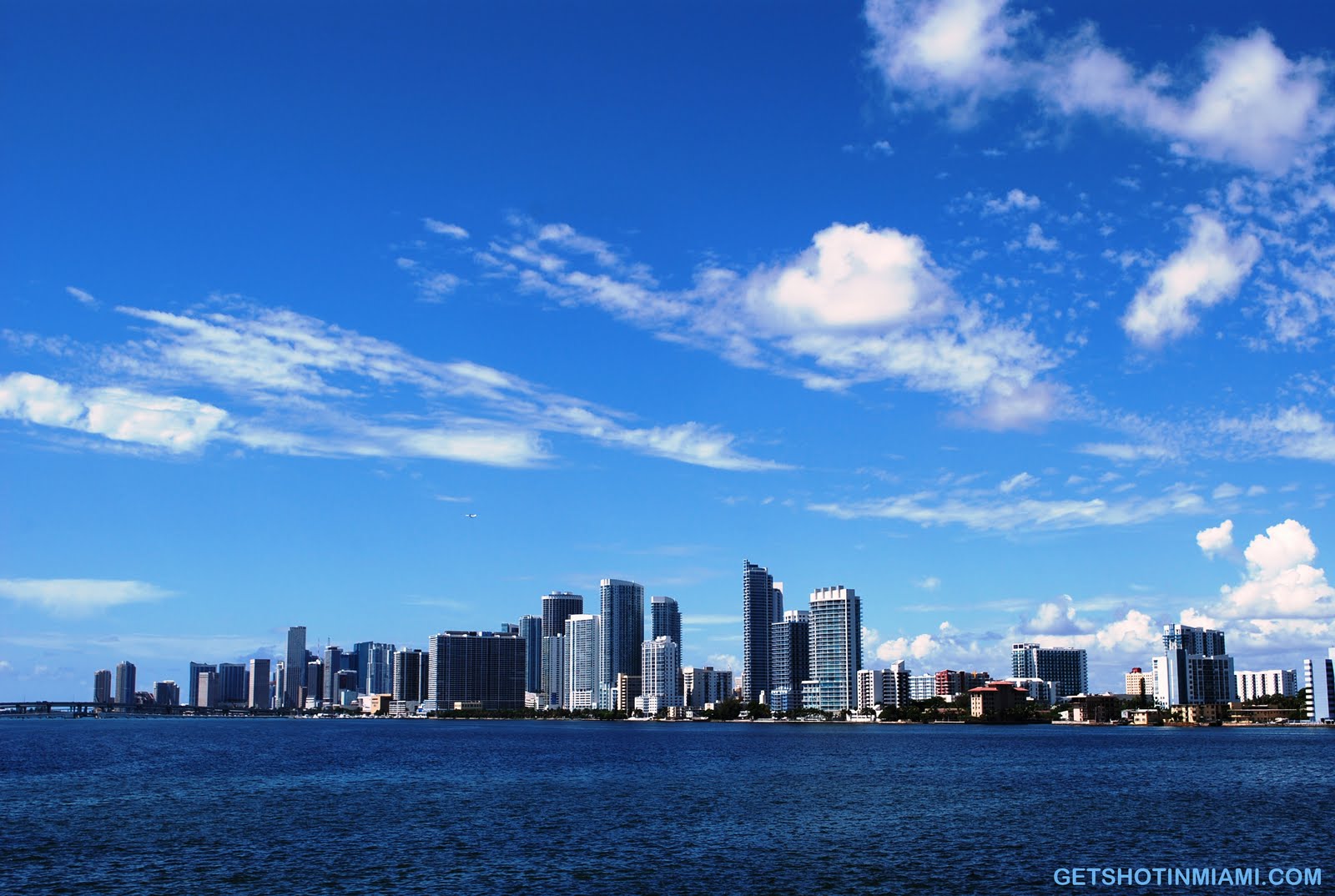 GET SHOT IN MIAMI: MIAMI SKY LINE W/ CLOUDS