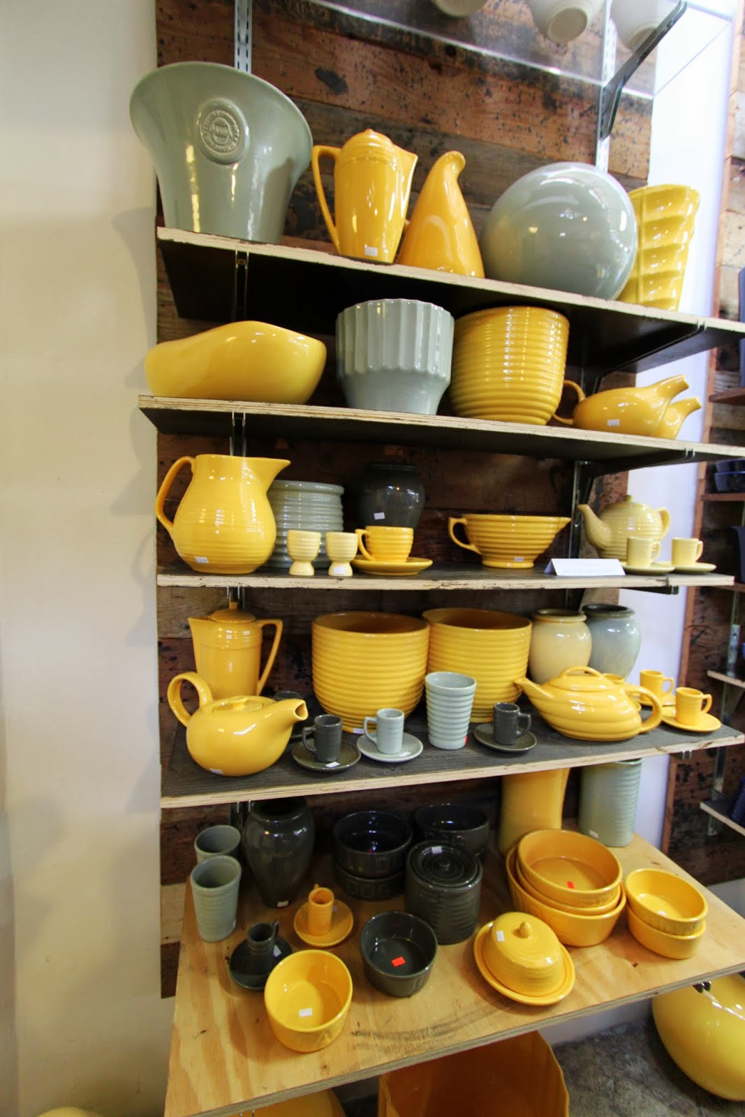 bauer pottery showroom in los angeles, california - a retro review ...