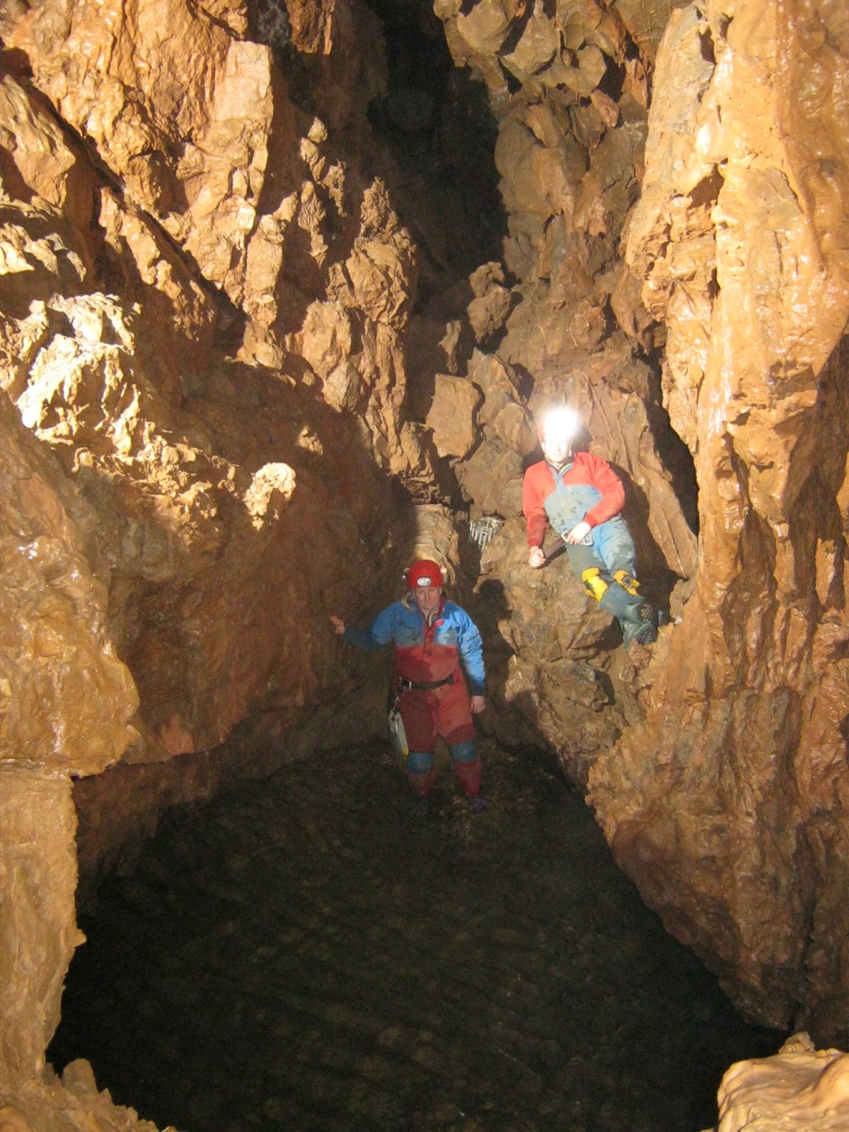 Sas' World Of Adventure: Caving - Wales Caving Holiday
