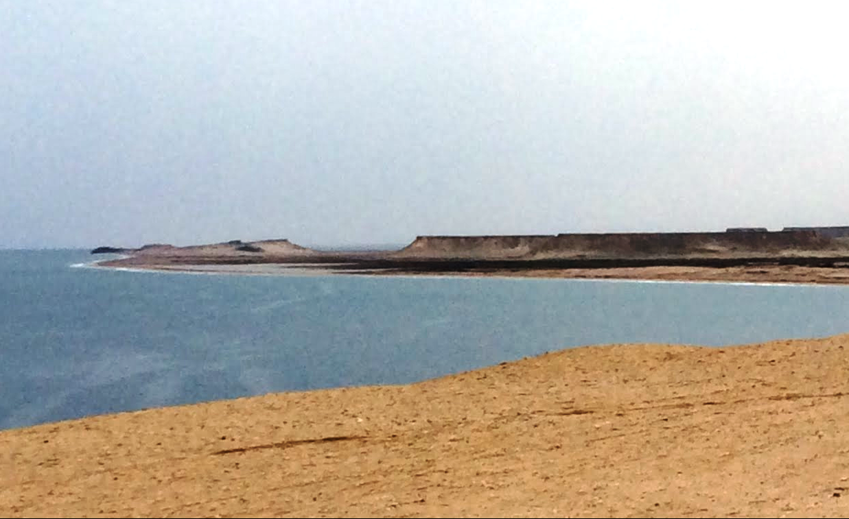 tropicalia: " Angra das Aldeias, Porto Alexandre, Tômbwa, Angola"