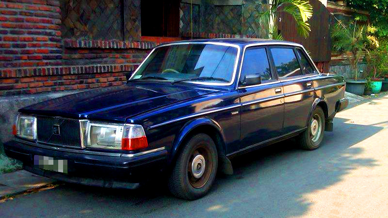 Volvo 200 Series (240 & 260 series)