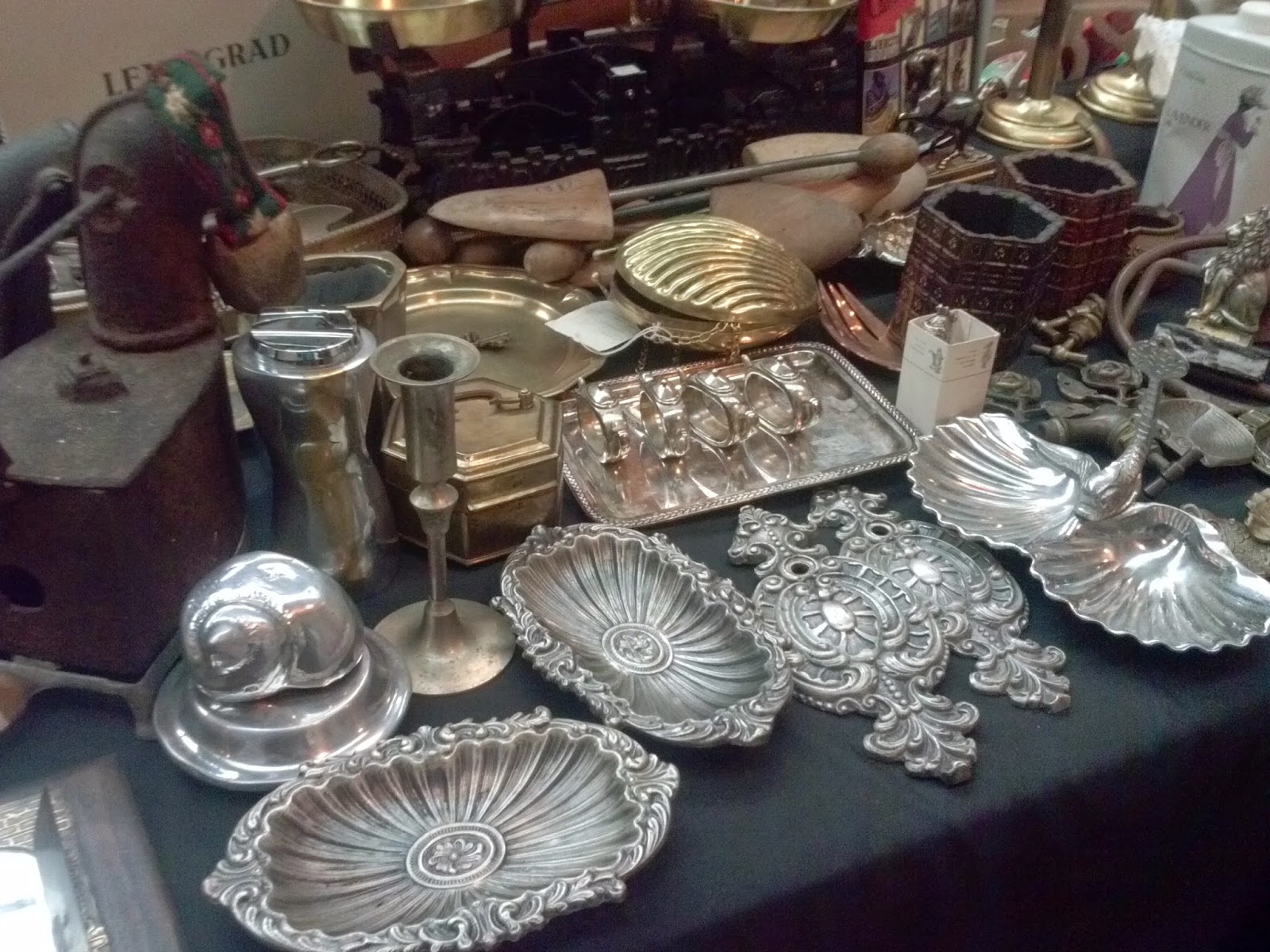 LOS OBJETOS DE PLATA