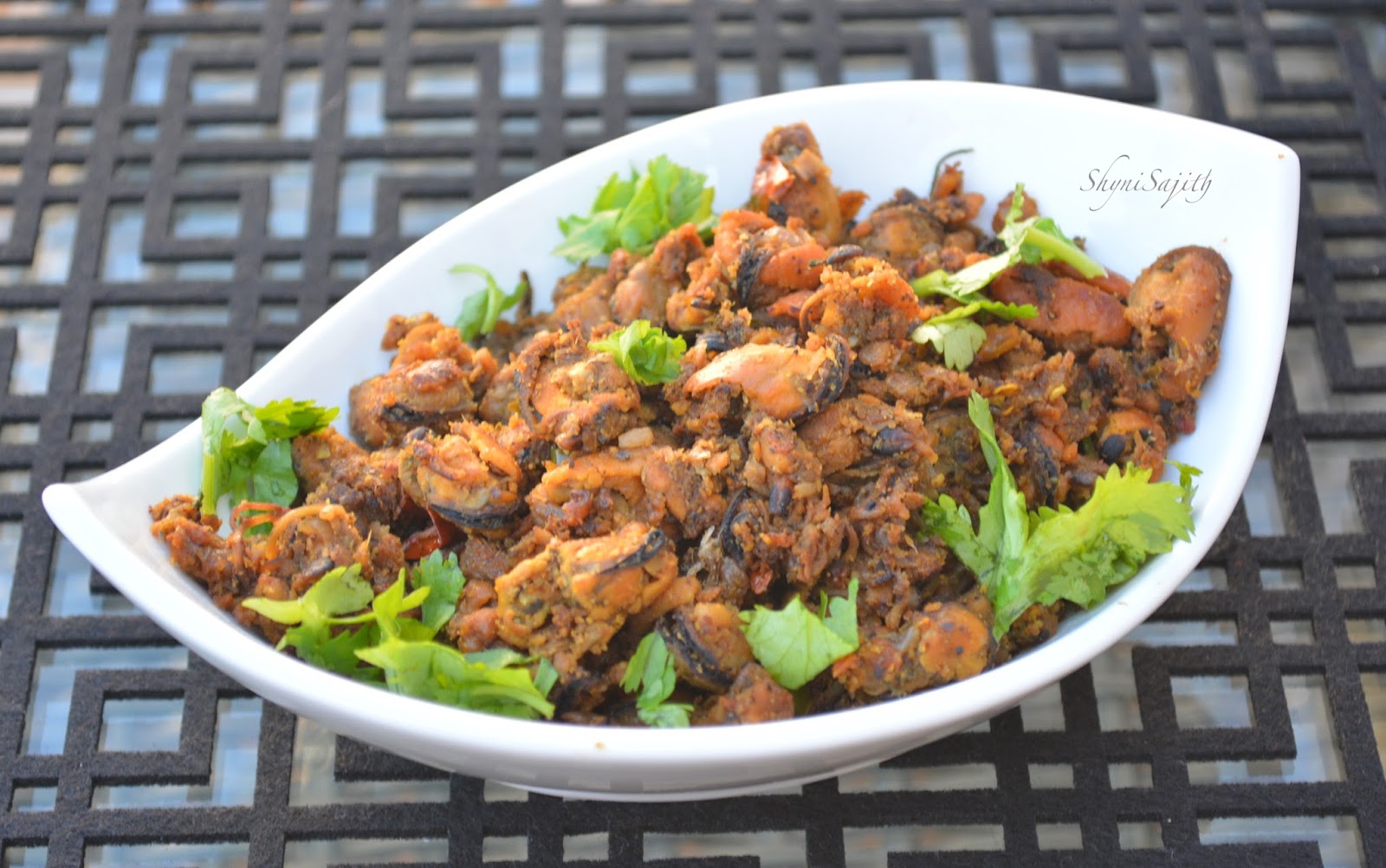 My Cooking Experiments.........: Mussels Pepper Fry (Kallumakaya ...