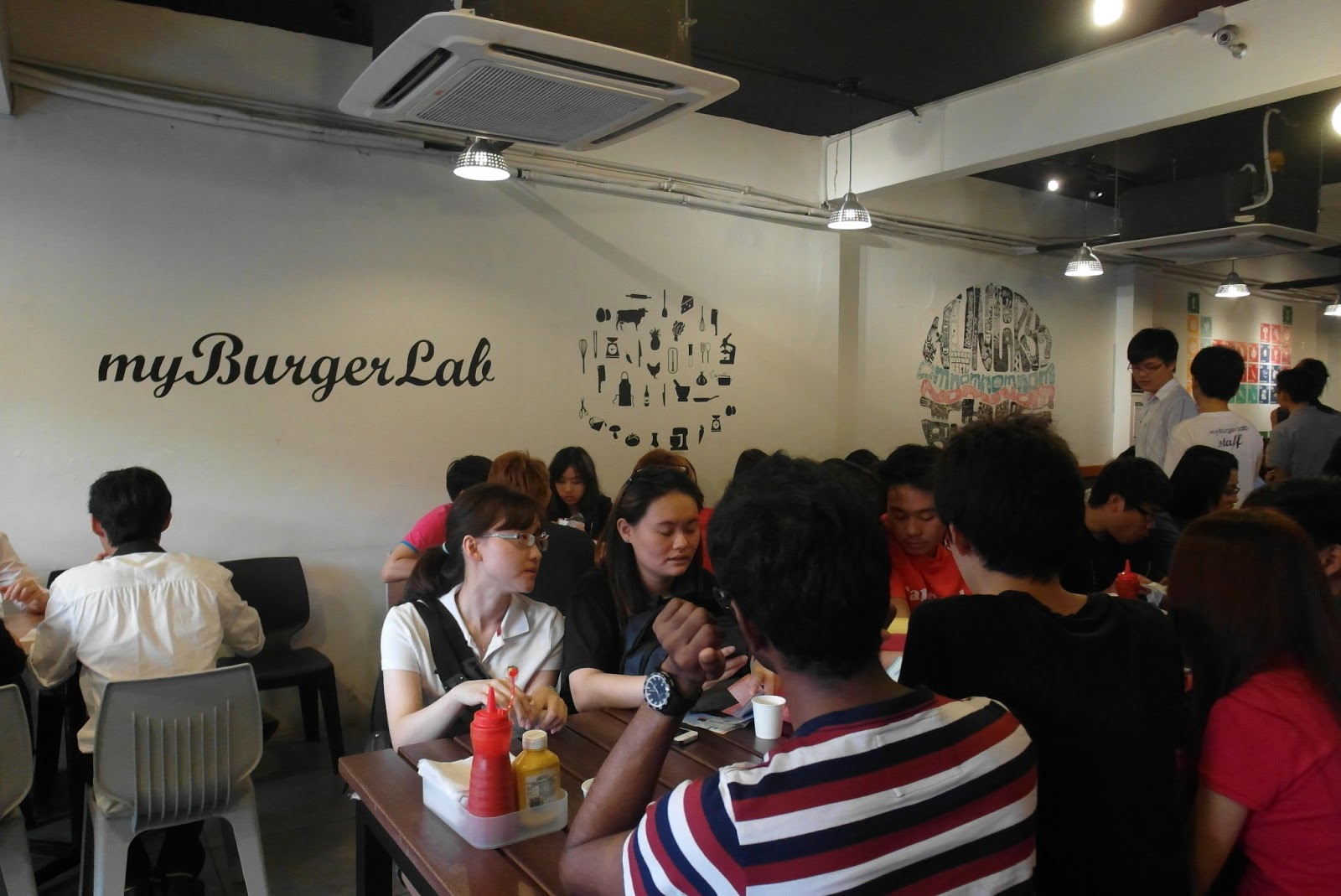 Audrey Looi.com: My Burger Lab @ Seapark, PJ SS2