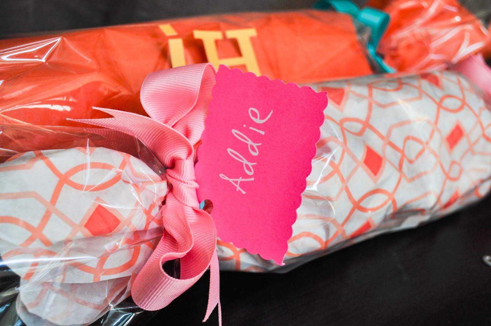 Cute and Simple Gift Wrapping Ideas. - Pretty Real