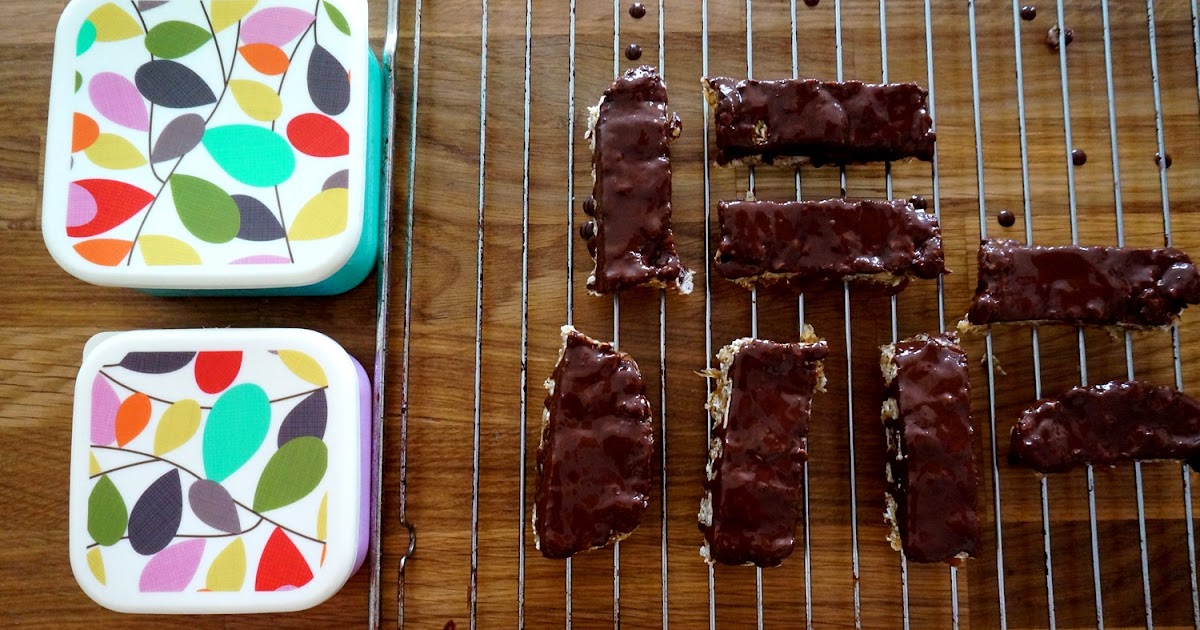 Farine d'étoiles: Barres aux fruits secs et au chocolat
