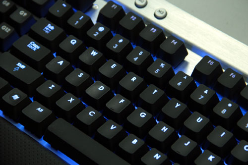 Corsair Vengeance K90, Real Keyboard For Real Gamers - Farel's Blog