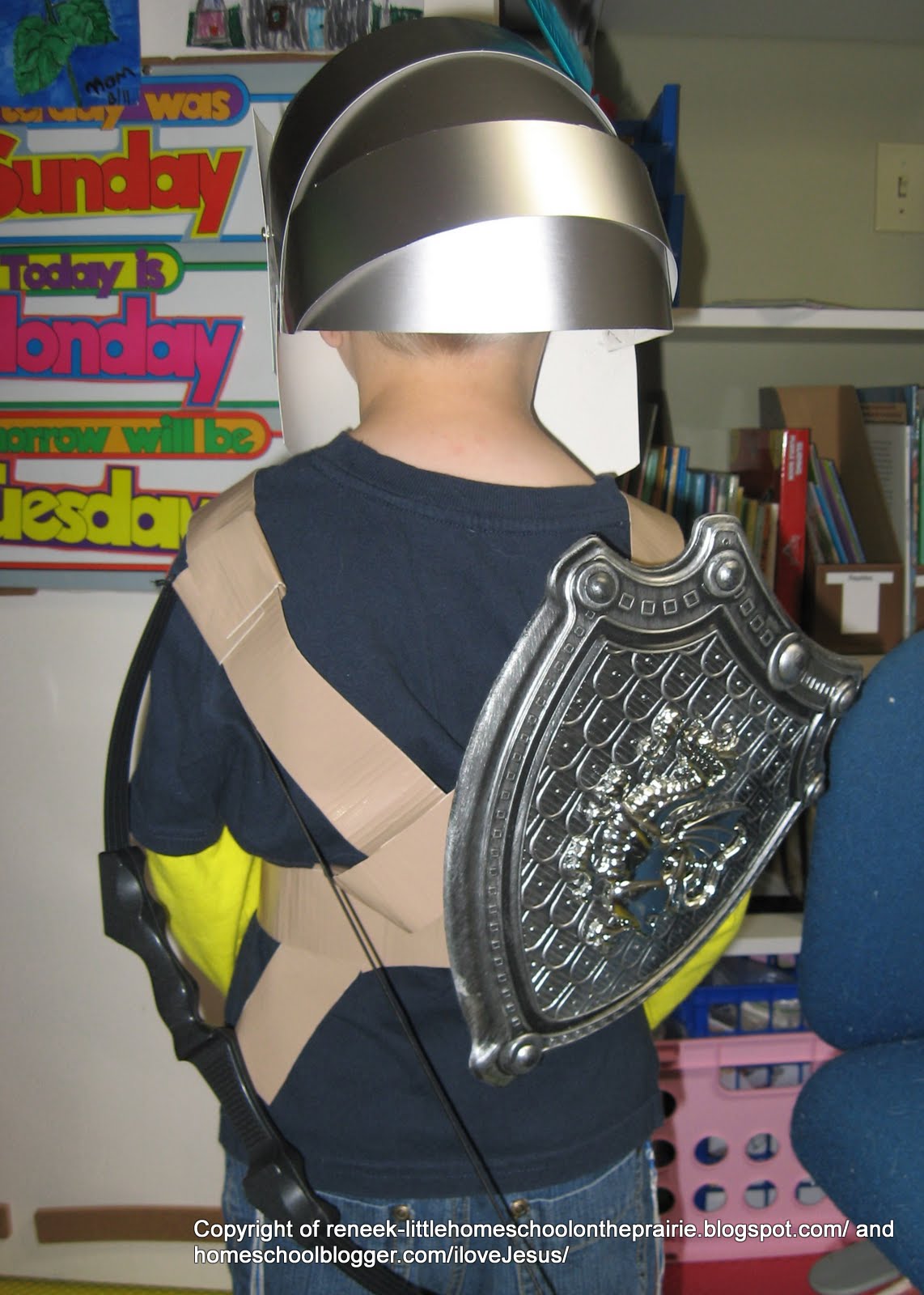 Little Homeschool on the Prairie: Medieval Knight Helmet Craft