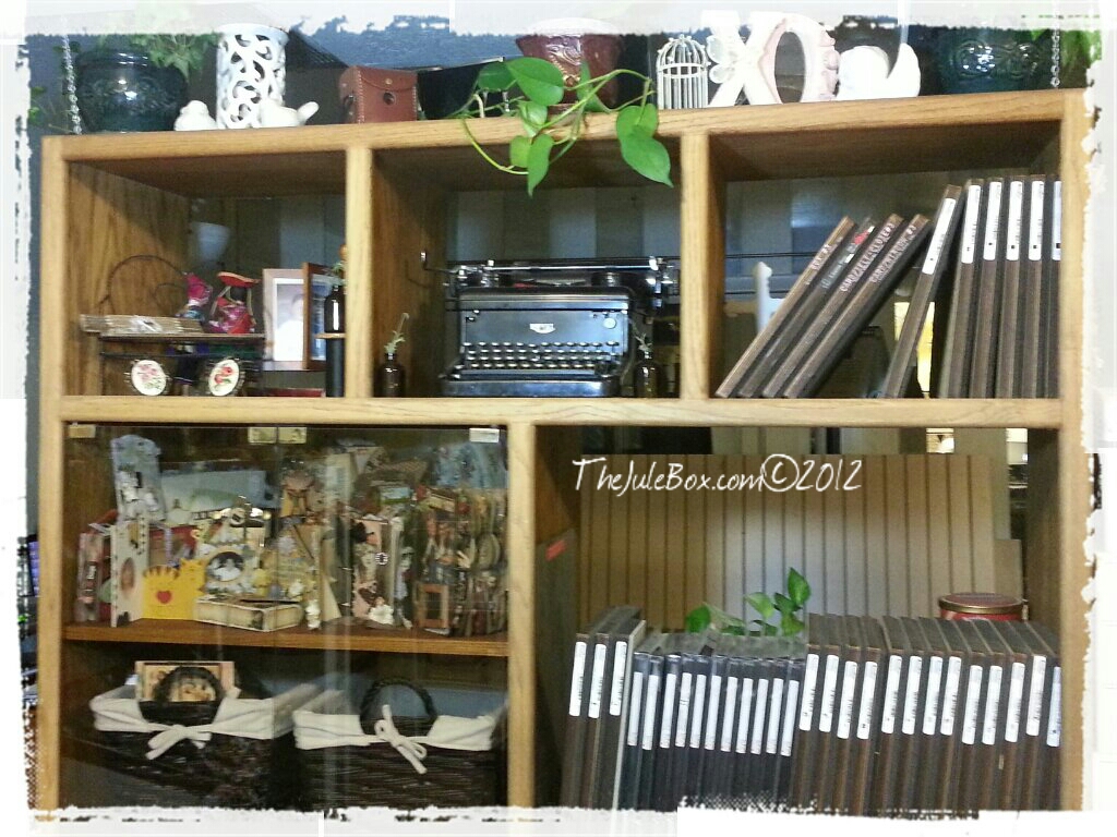 Come on in and visit “The Jule Box” Studio Tour! – The Jule Box Studios