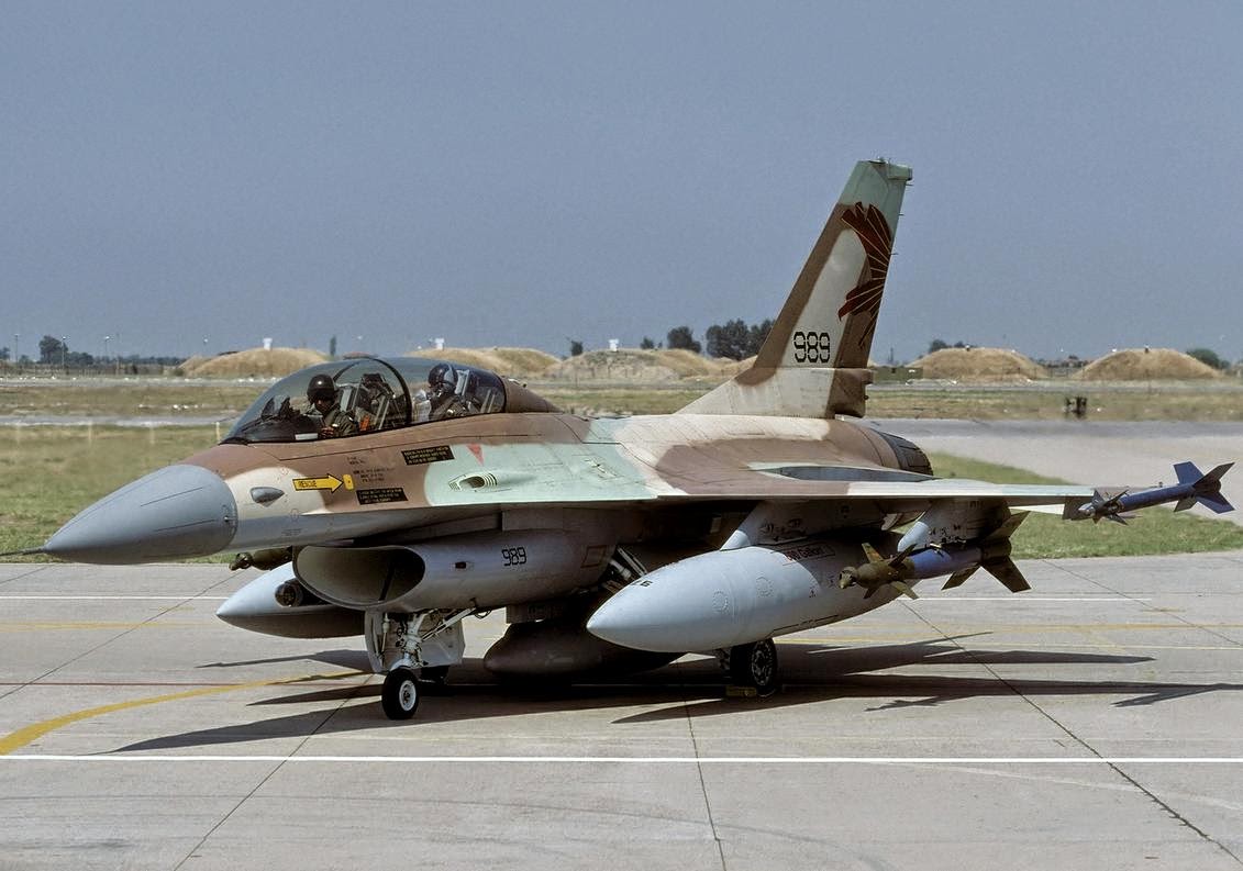 Chant du Départ: The Friday Flyby - 02 May