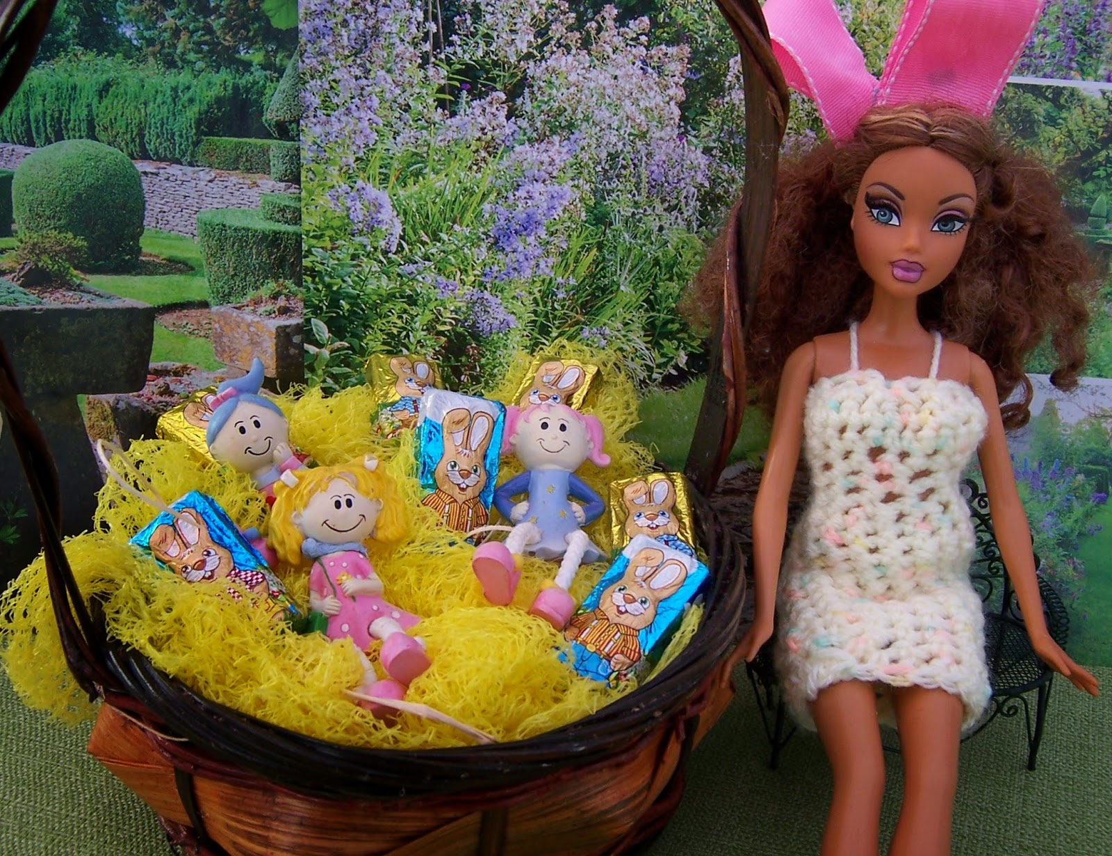 benchsite: Sunny bunny Easter benches