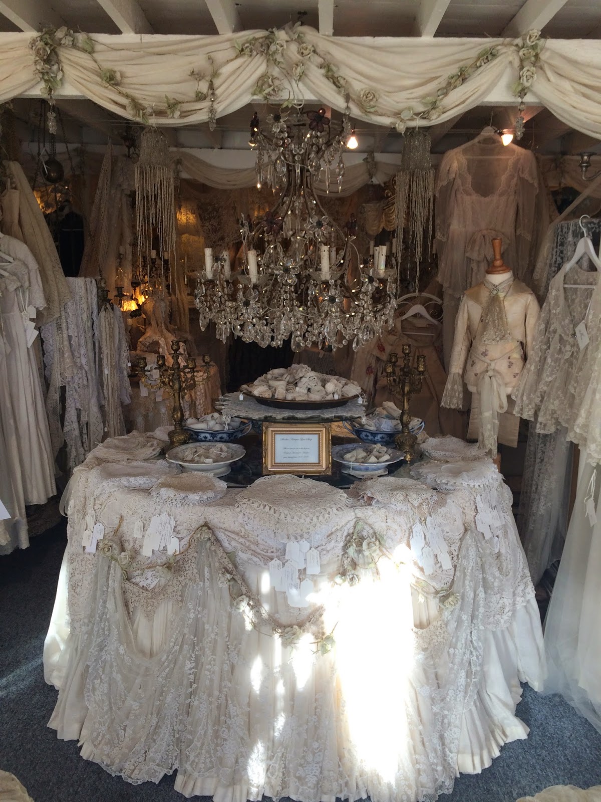 Rosemary Cathcart Antique Lace and Vintage Fashion: Sheelin Lace Shop