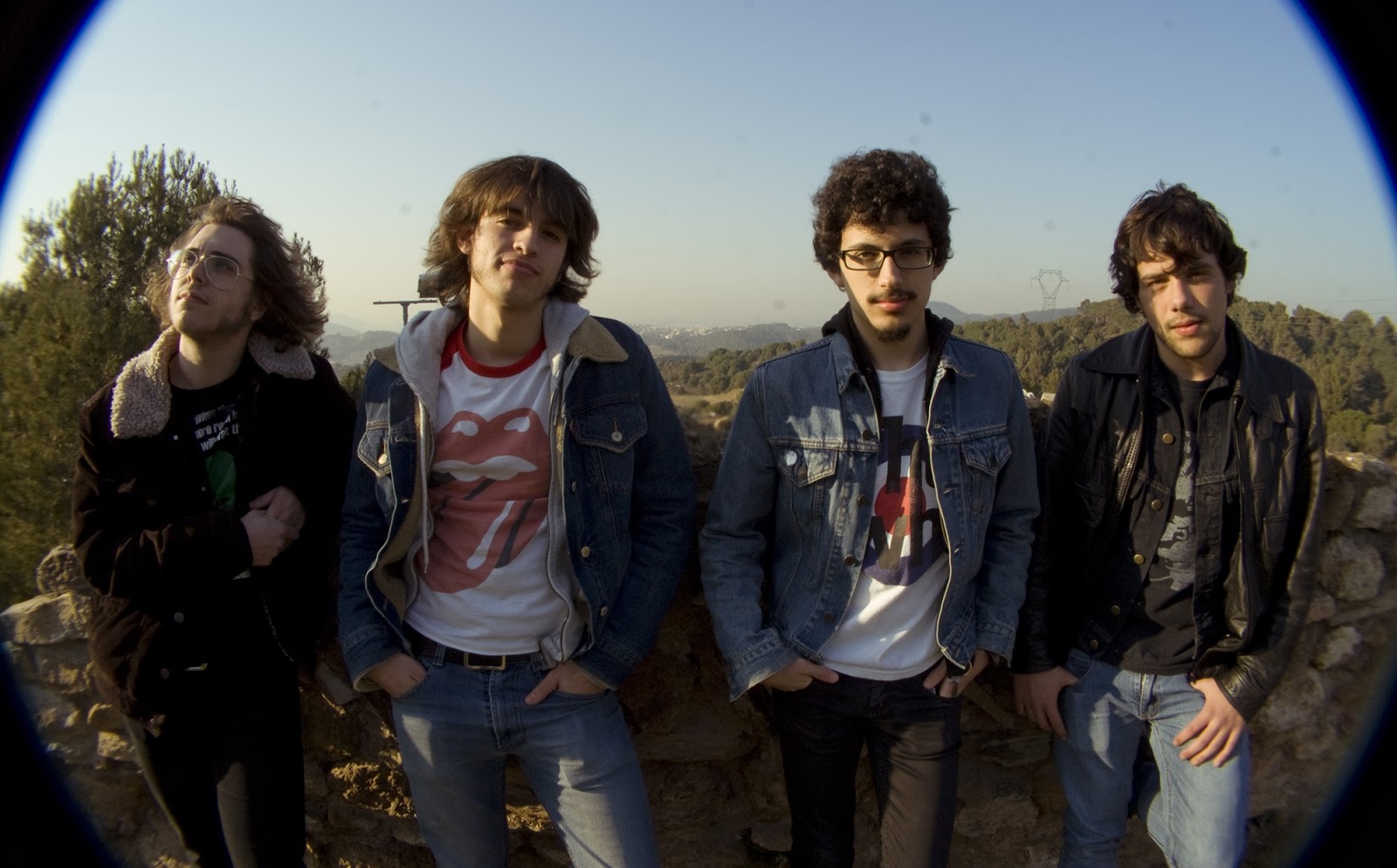 The Saurs presentan su nuevo trabajo "Bring Me Fog" / Descarga Gratuita ...