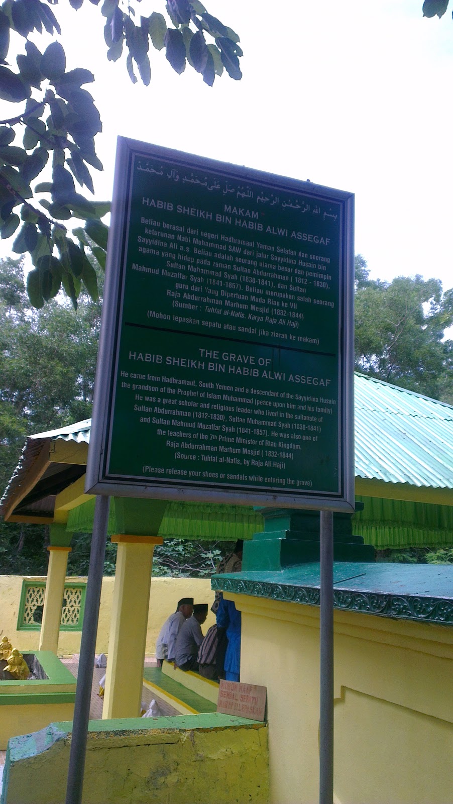 KELUARGA PAJAR, PARIMBUNIS: ZIARAH MAKAM DAENG CHELAK / DAENG MEREWAH ...