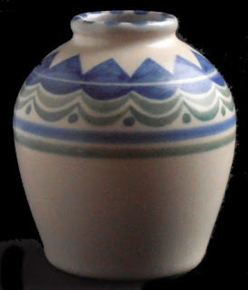 Rob's Poole Pottery Blog: Part III - a Bluey Hue