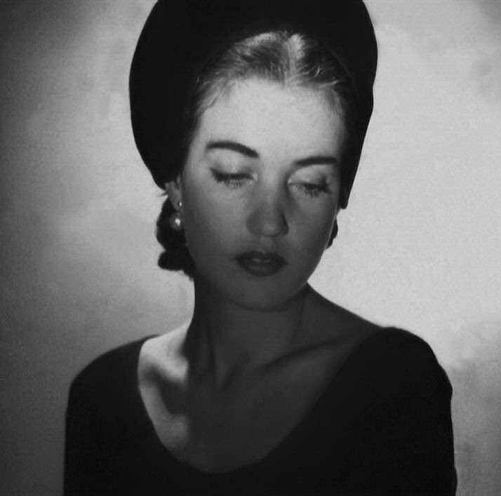 Gods and Foolish Grandeur: Edie: her glamorous youth, late 1930s ...