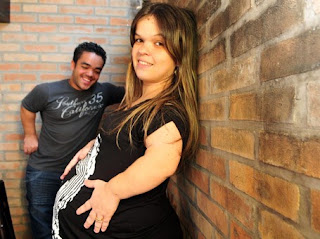 Centauro Alado: CASAL COM NANISMO GERA CRIANÇA SEM PROBLEMA FÍSICO